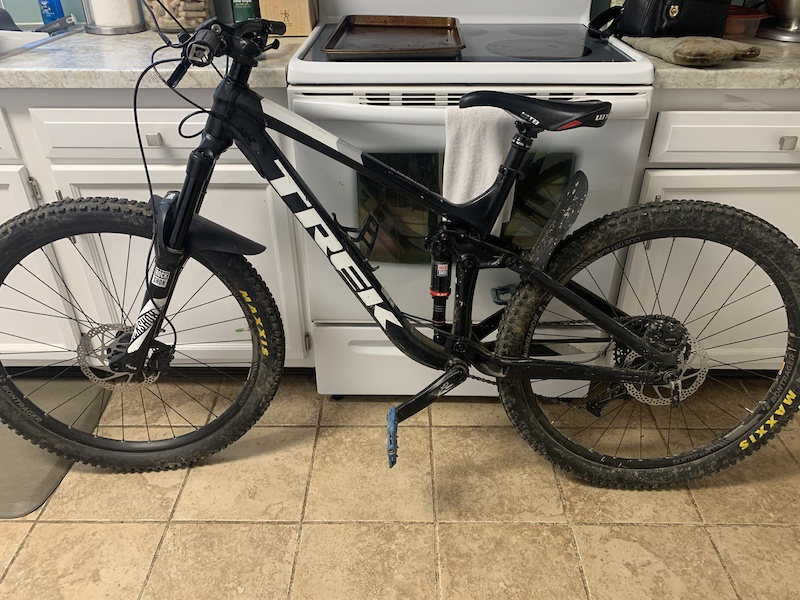 2017 Trek Remedy 8 27.5 Medium frame For Sale