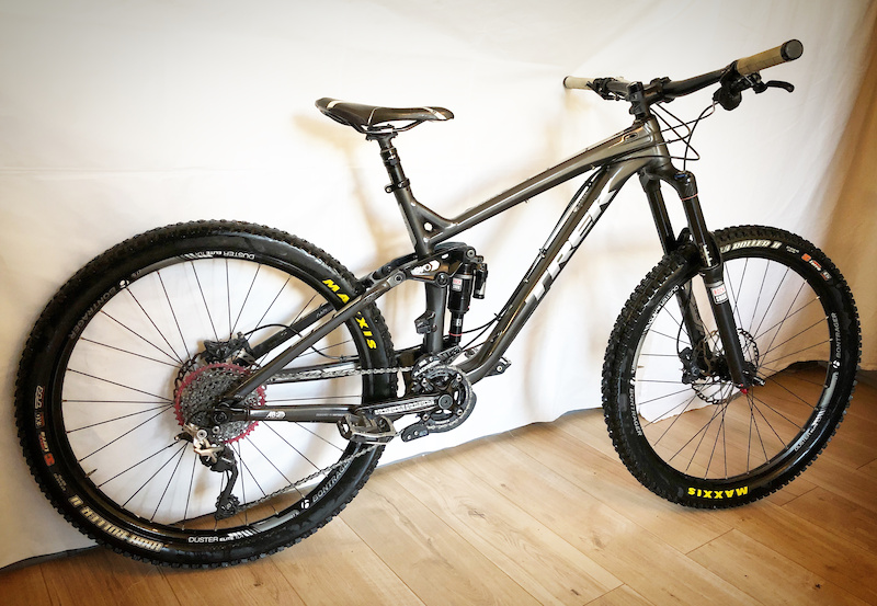 2016 Trek Slash 8 - Fully Serviced For Sale