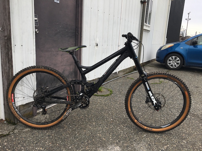 2019 Banshee Legend 27.5” LRG $2075 shipped For Sale