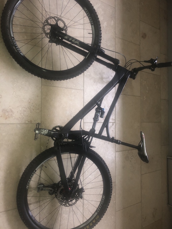 2017 Banshee prime v2 29er fox 34 , fox Rear,hope wheels For Sale