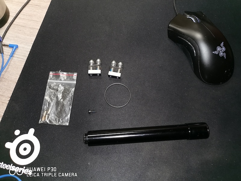 2016 Fox Fork 20mm Thru Axle (Fox 36) (15mm or 20mm hub) For Sale