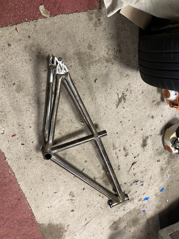 2013 Custom Painted Saracen CR3 Dirt Jump Frame For Sale