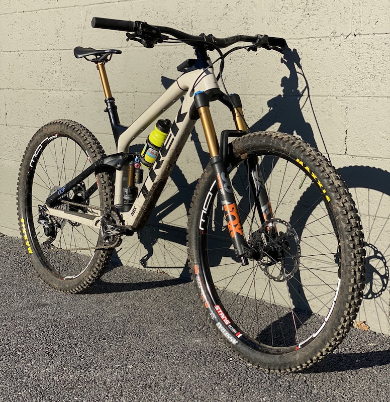 2018 Trek Slash 9.7 Custom Build For Sale