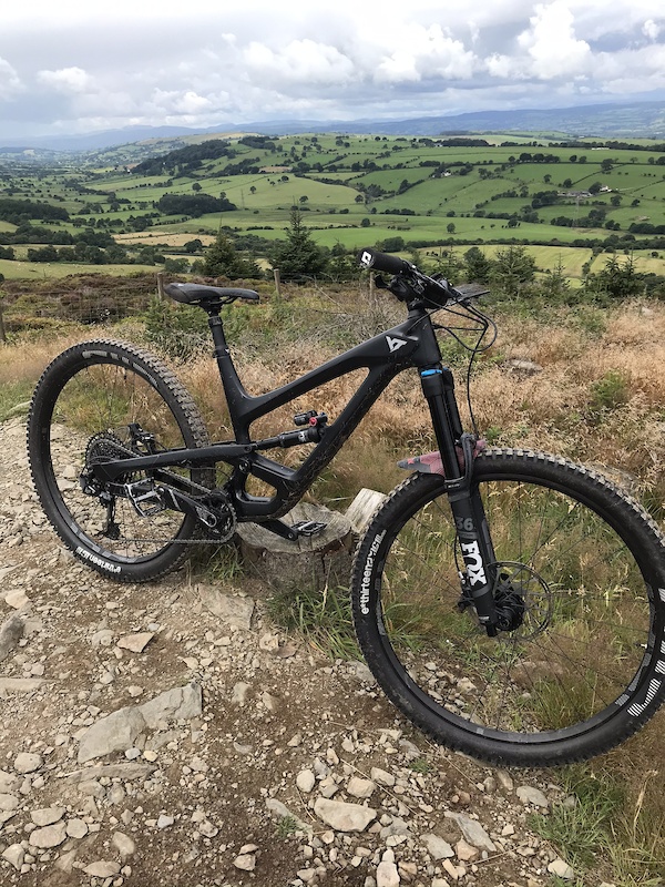 2020 Yt capra comp For Sale
