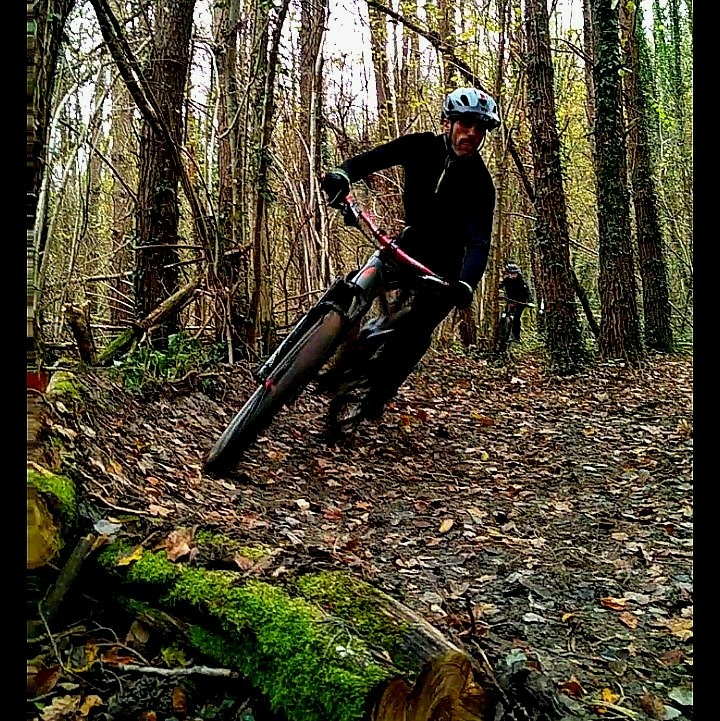 Accés piste vtt Mountain Biking Route | Trailforks