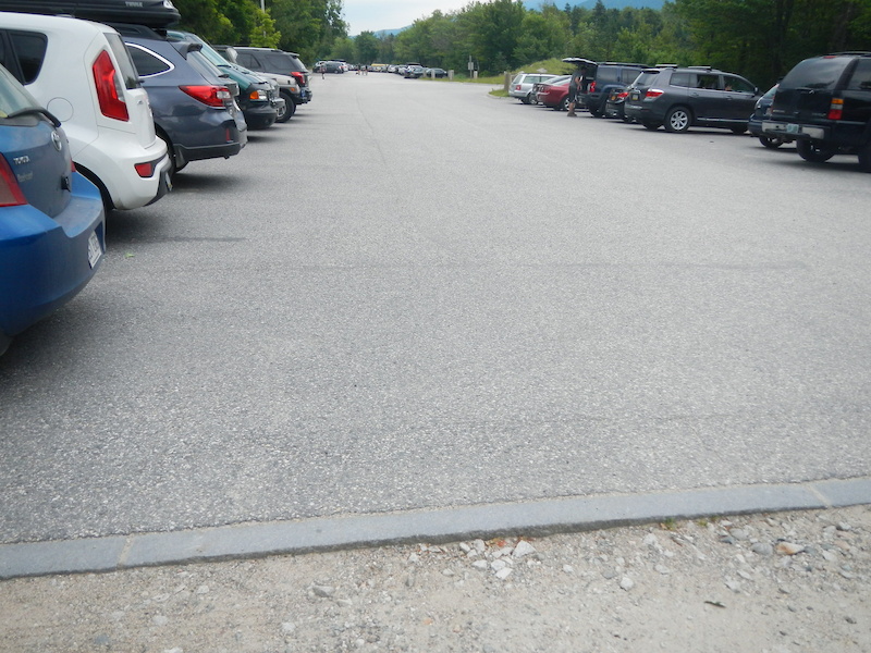Pinkham Notch AMC Visitor Center Parking Area POI | Trailforks