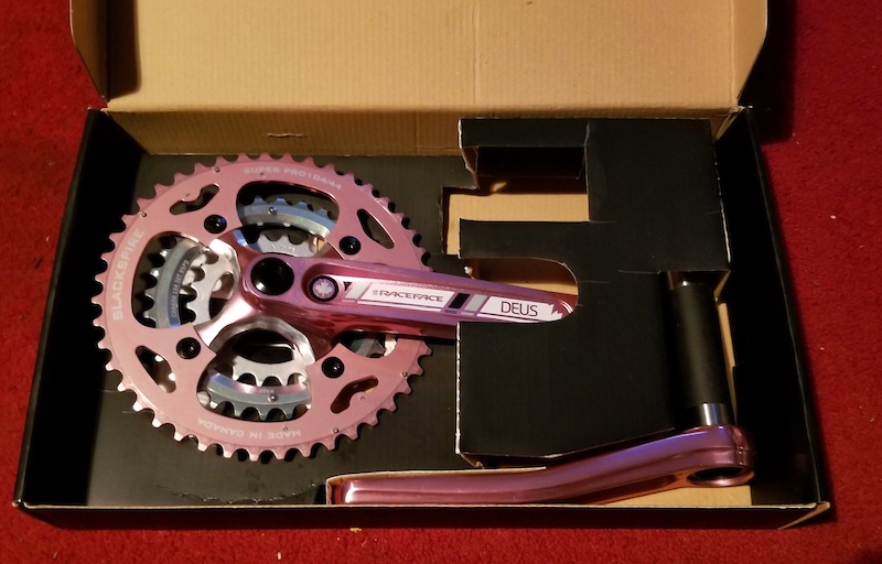 LOTS of Race Face Crank Sets! For Sale