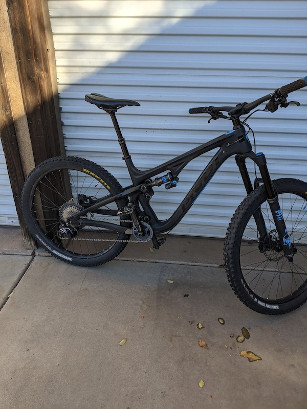 2019 pivot 5.5 For Sale