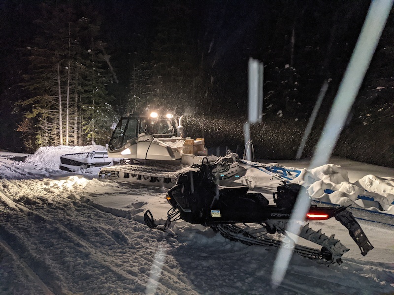 Azure Lake Hiking Trail - Radium Hot Springs, BC