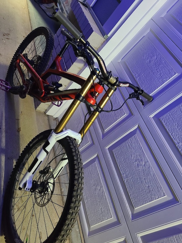 2016 YT Tues Pro Race For Sale