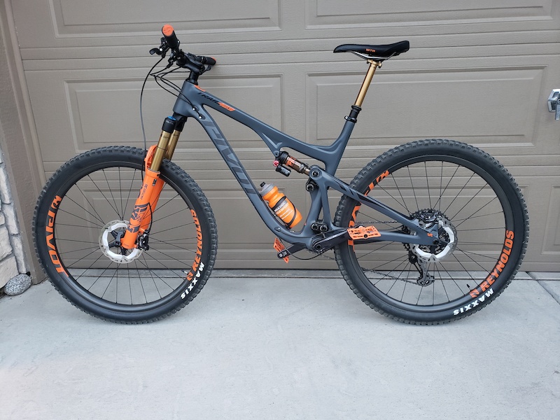 2020 Pivot Trail 429 Enduro Limited Edition For Sale