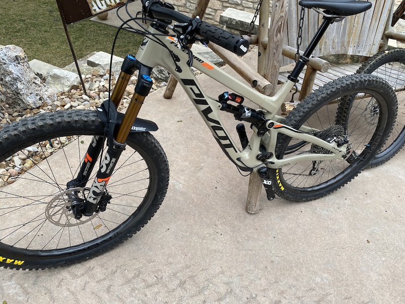 2020 Pivot Firebird For Sale