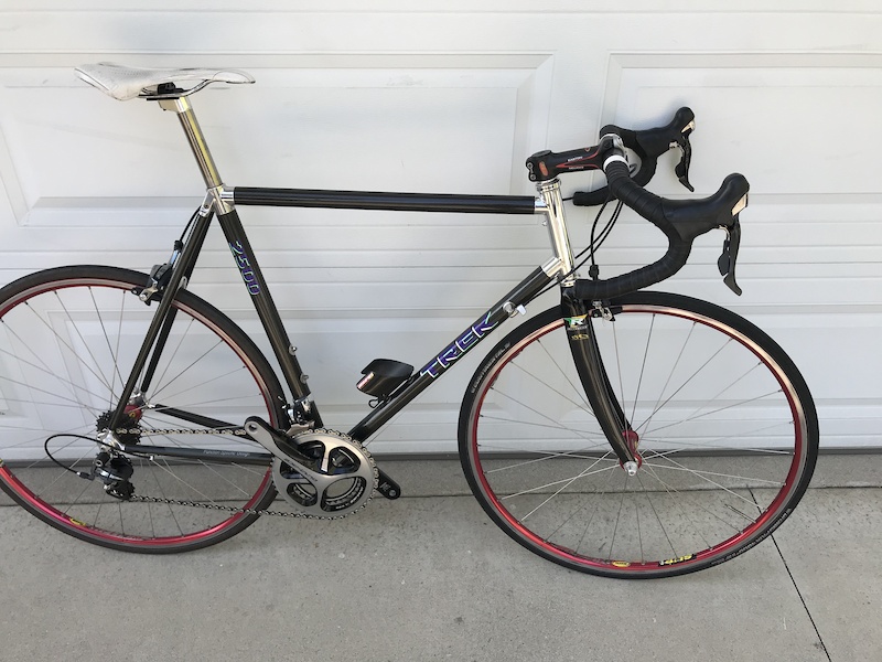 Vintage Trek 2500 carbon bike Zipp wheels Dura Ace For Sale