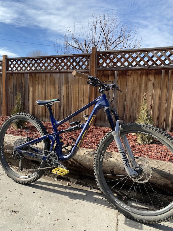 2020 Revel Rascal medium For Sale