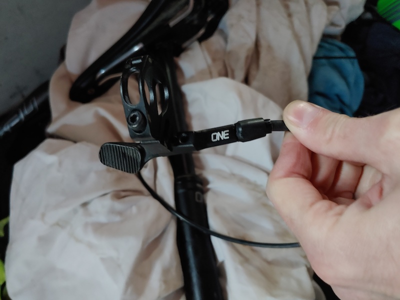 2021 One-up V2 dropper, cable and lever. For Sale