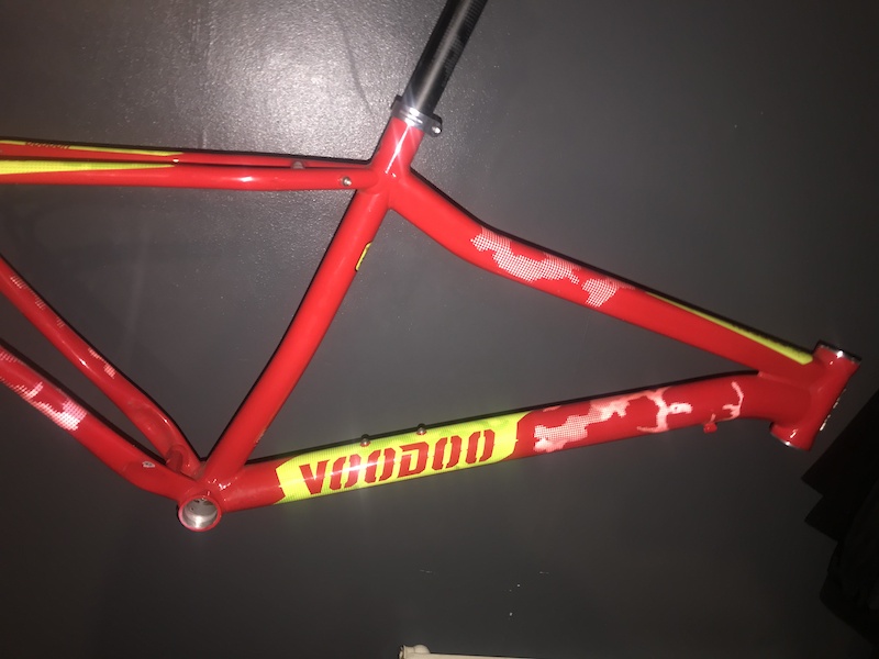 2018 Medium voodoo hoodoo frame For Sale