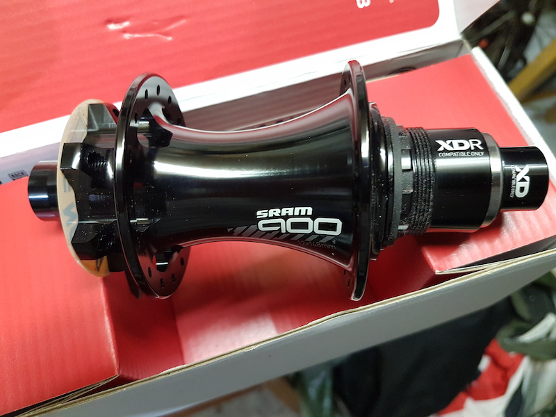 2020 Sram 900 rear hub - 12x148 BOOST For Sale