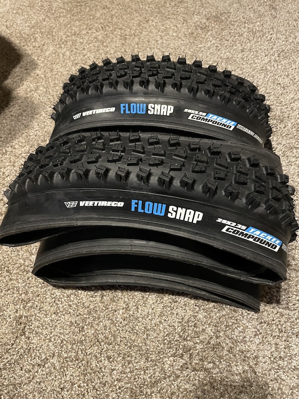 2021 Vee Tire 29x2.35 Flow Snap Tubeless Ready Tires For Sale