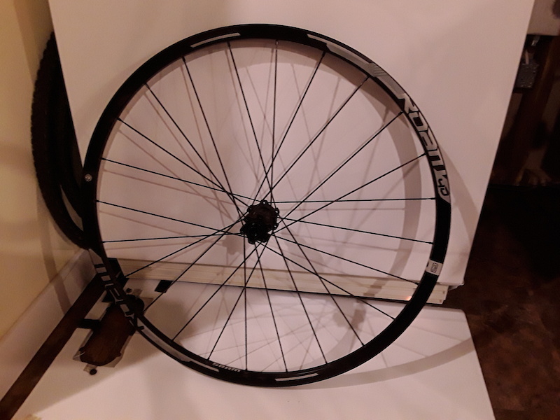 Sram Roam 40 29er rear wheel For Sale