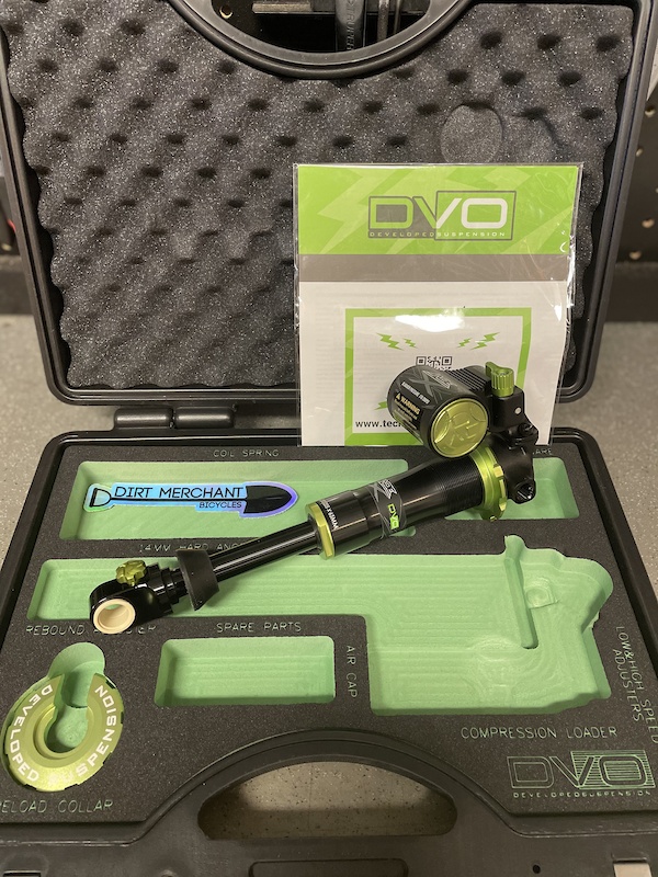 2022 DVO Jade X shocks, NEW! Imperial, Metric and Trunion! For Sale