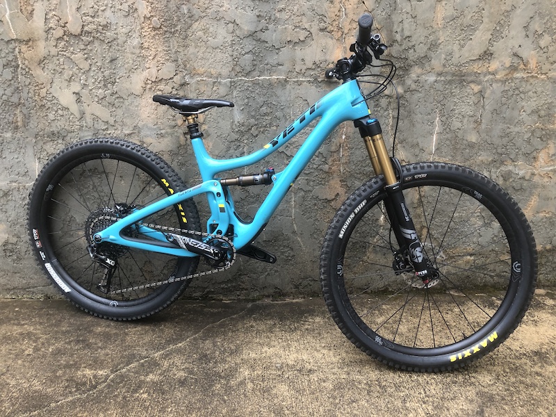 2019 Yeti SB5 Turq Size Small For Sale