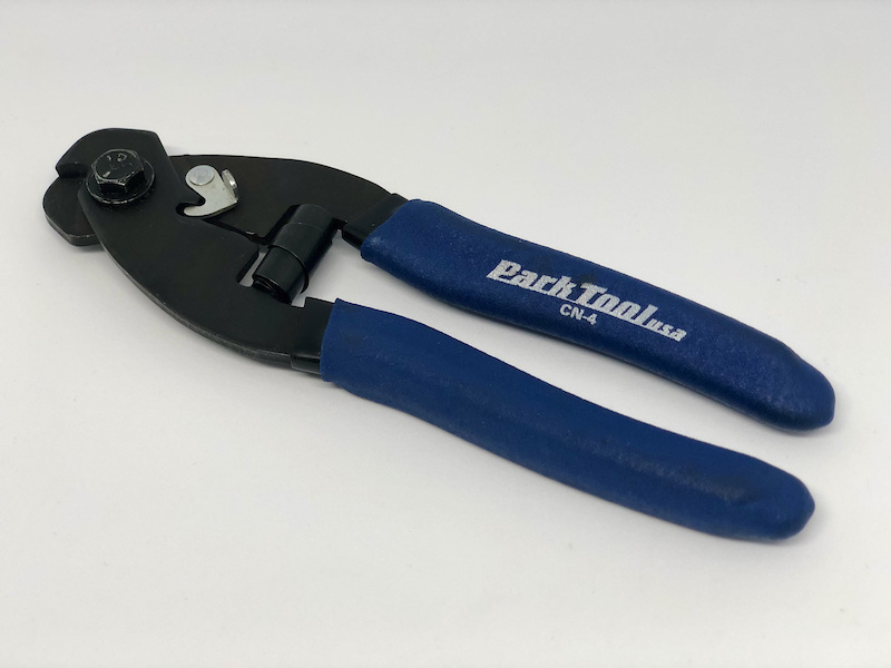 Park Tool Cable and Housing Cutter (CN-4) For Sale