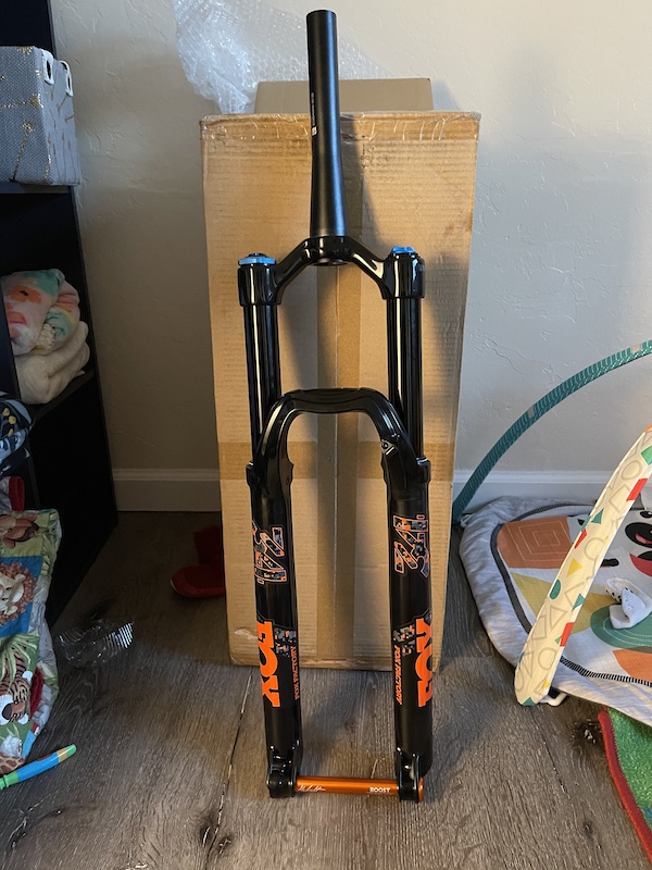 2021 Fox 34 with a grip 2 damper For Sale