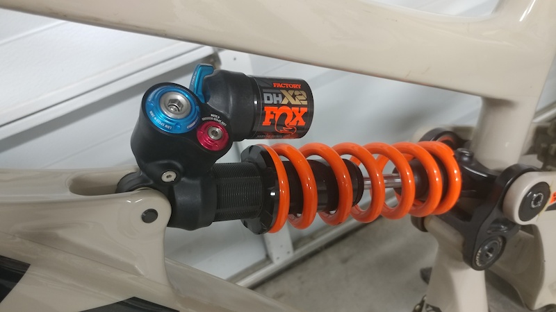2021 Fox Factory DHX2 230x65 almost new For Sale