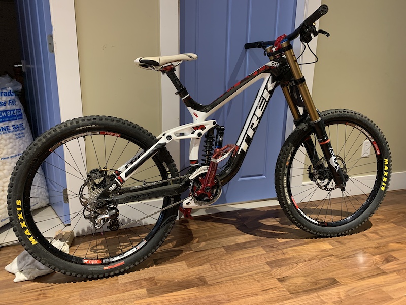 2013 Trek Session 9.9 For Sale