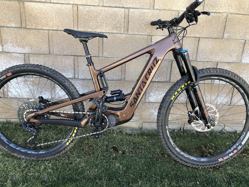 2021 Santa Cruz Bullit only 1 ride! Size "M" For Sale
