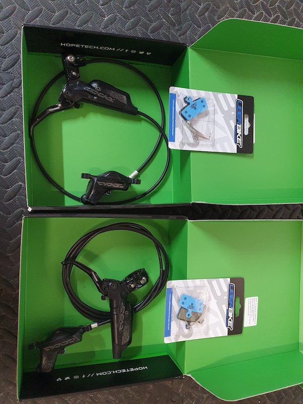 2020 Sram code r front and rear set with sram matchmakers For Sale