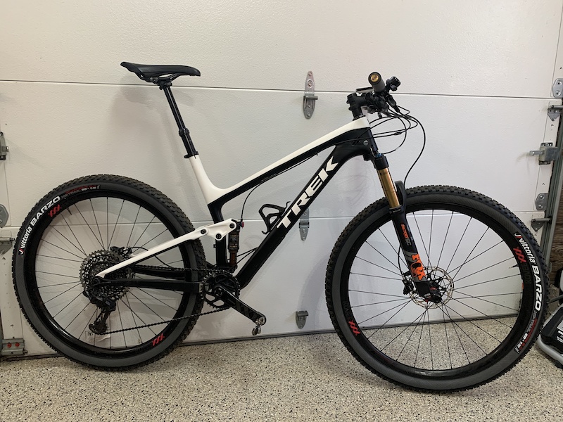 2019 Trek top Fuel 9.9 /project one For Sale