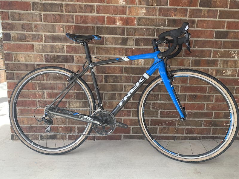 Trek Boone 52cm with road wheel set. For Sale