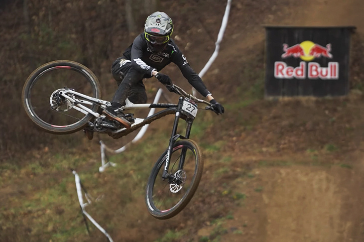 Video: The Commencal USA Team Hunts for Top Results at the Tennessee ...