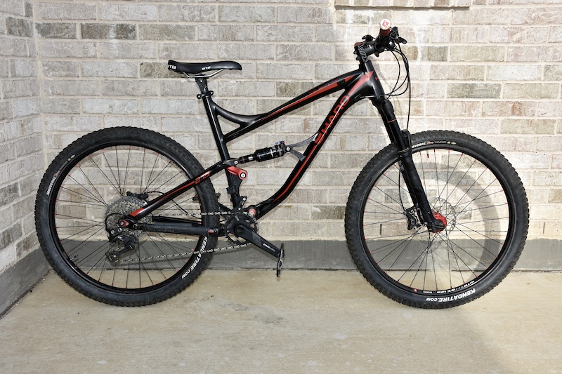 2017 Haro Shift R9 LT Cost: $2000 Color Black/Red Large For Sale