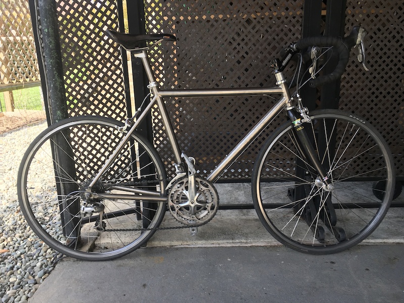 1999 Merlin Titanium Road Bike 650c 49cm For Sale