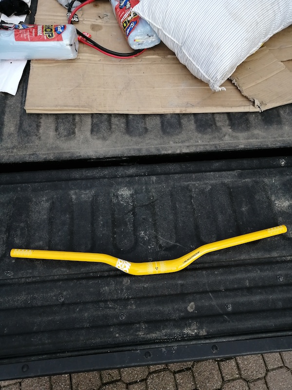 Nukeproof Warhead Riser Bike Handle Bar - Near New For Sale