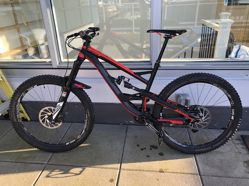 2016 YT Capra Al Comp 1 For Sale