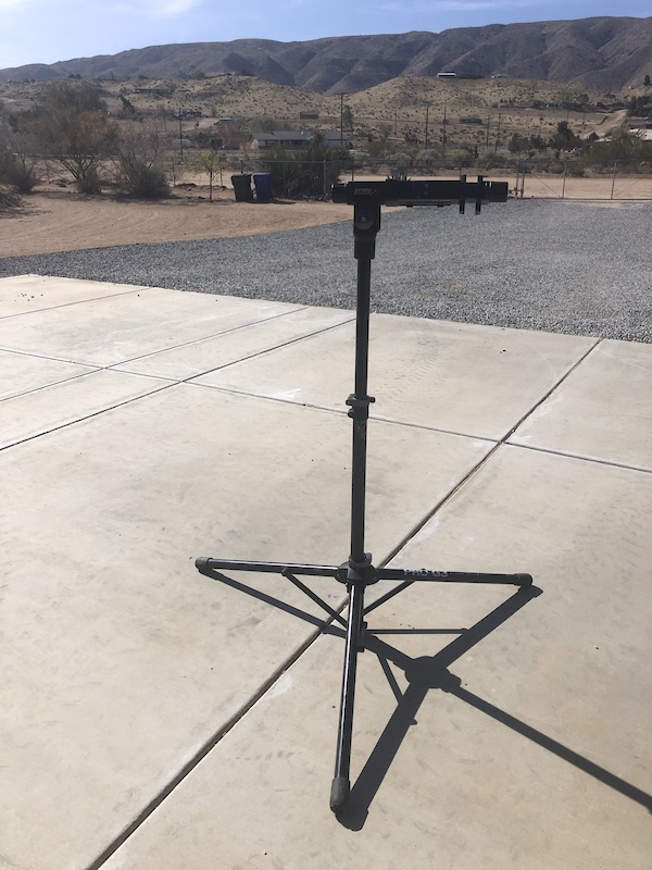 2011 Spin Doctor pro G3 repair stand For Sale