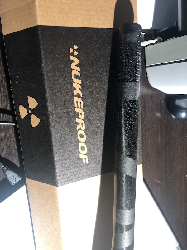 2021 Nukeproof Carbon Horizon V2 35mm / 25mm rise 780mm For Sale
