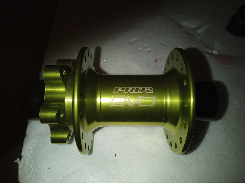 Hope team green front hub For Sale