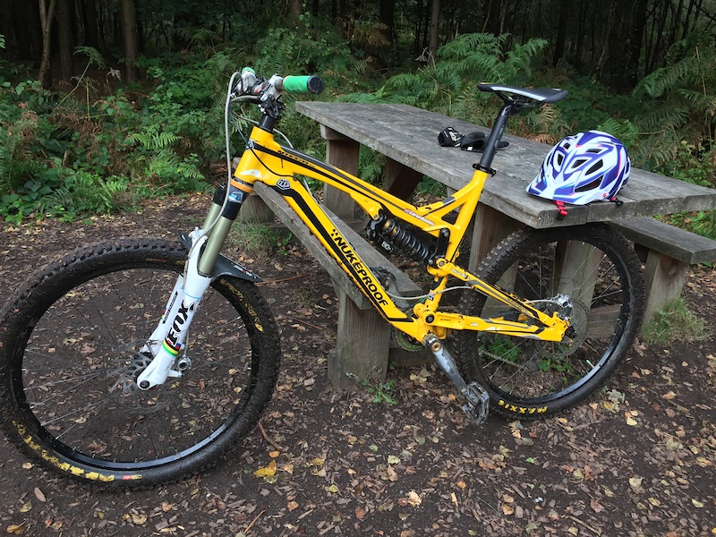 2014 Nukeproof Mega AM Custom size Large For Sale