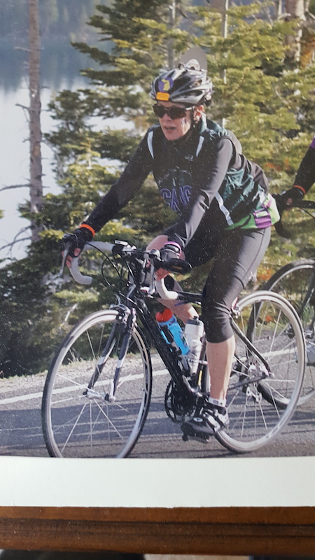 WOMAN'S SPECIALIZED RUBY COMPETITION 46CM CARBON FIBER For Sale