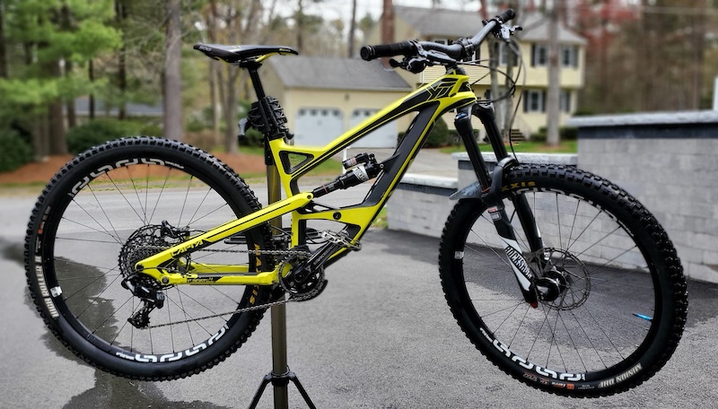2016 YT Capra CF Comp Small 27.5" X1 For Sale