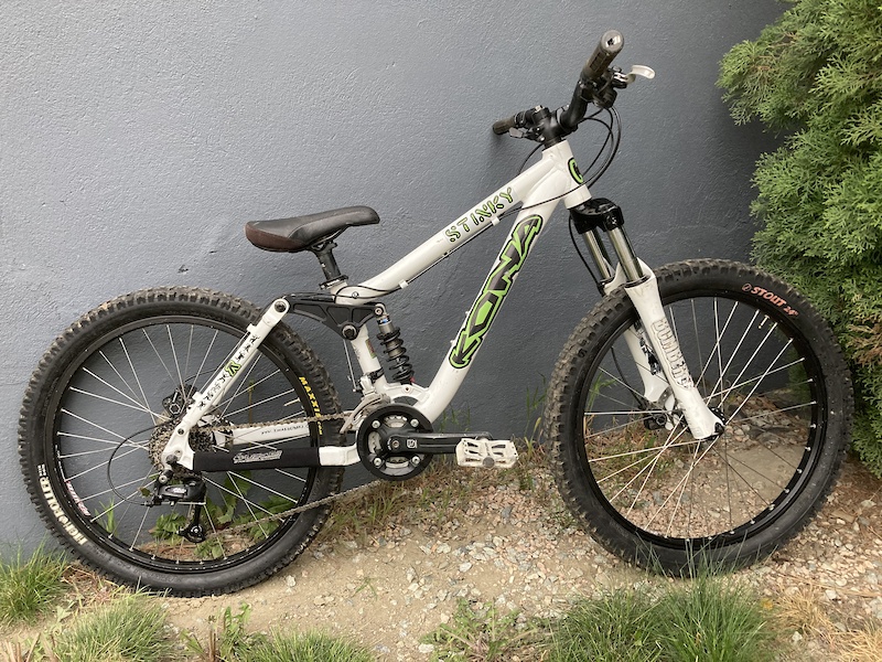 2009 Kona Stinky 2-4 For Sale