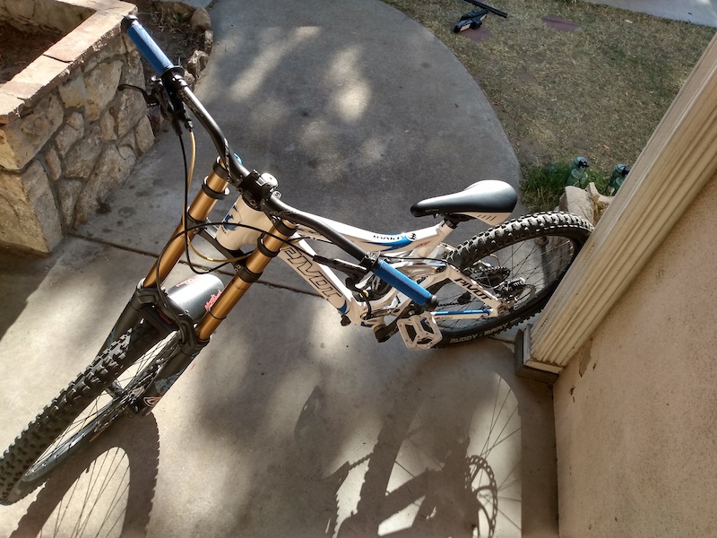2014 Pivot Phoenix For Sale