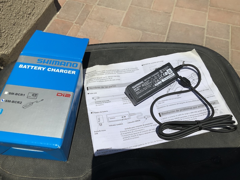 2019 SM-BCR2 DI2 SHIMANO BATTERY CHARGER For Sale
