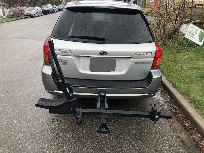 2021 Thule T1 bike rack. 1.25” & 2” receiver For Sale