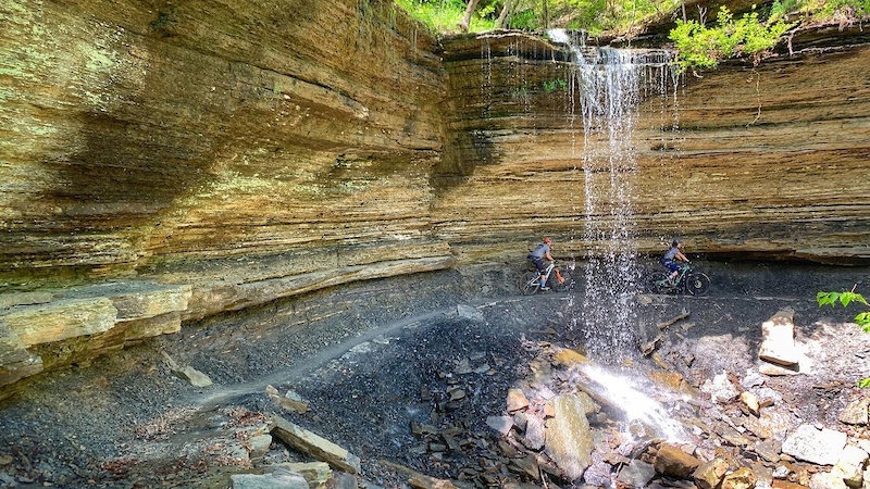 Devils Racetrack Mountain Biking Trail - Winslow, AR