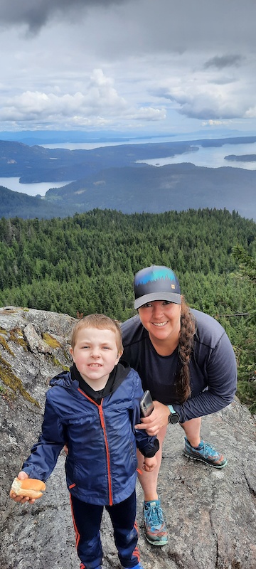 Campbell River Lookout Hiking Trail - Campbell River, BC